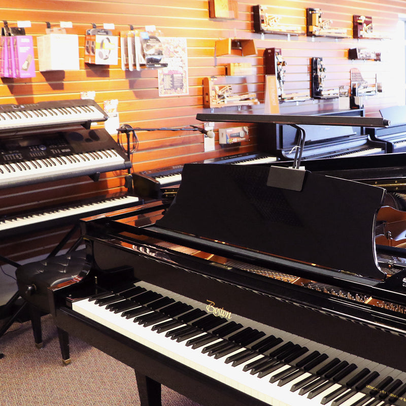 Pianos Showrooms & Meet Our Piano Specialists | Schmitt Music