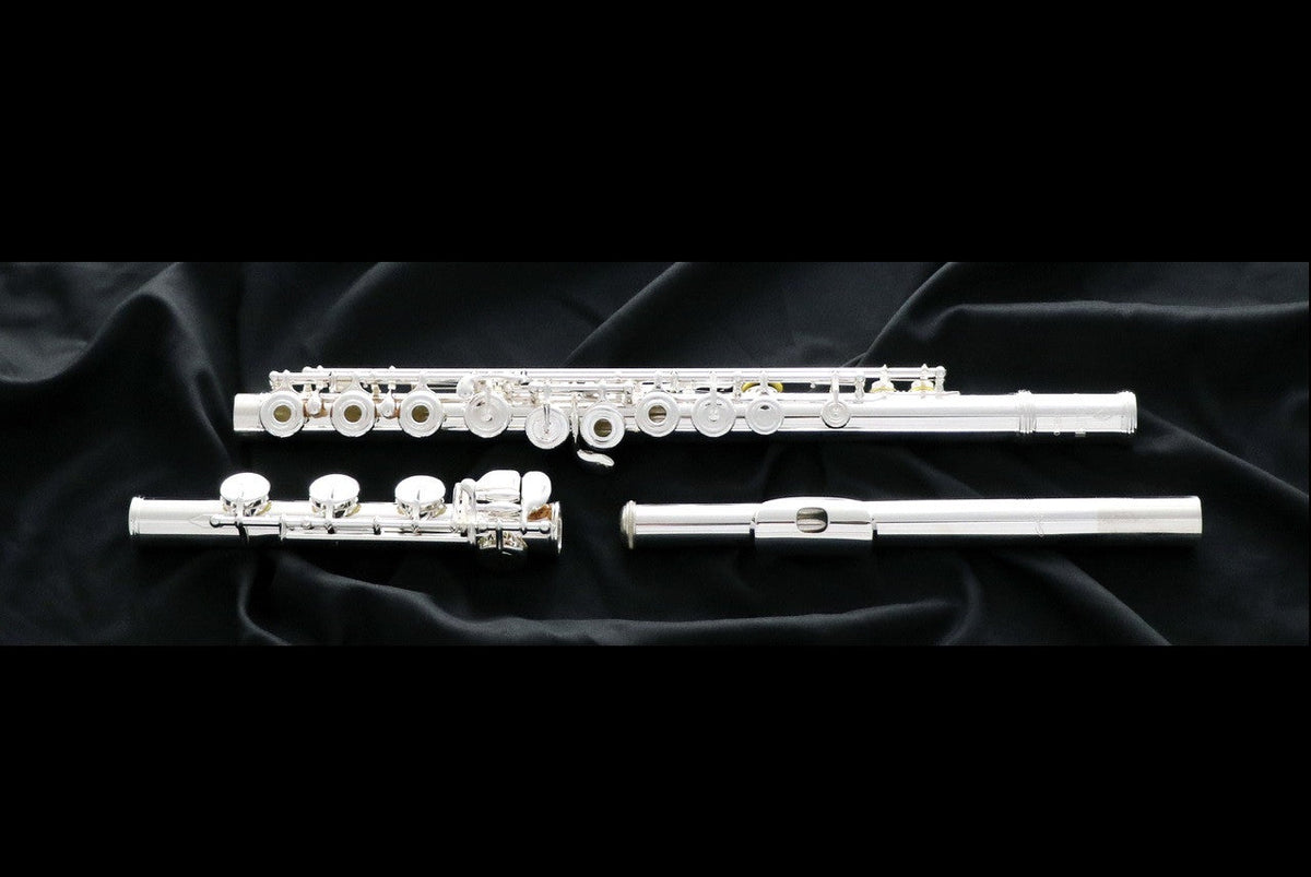Azumi AZ3 Flute | The Flute Gallery at Schmitt Music