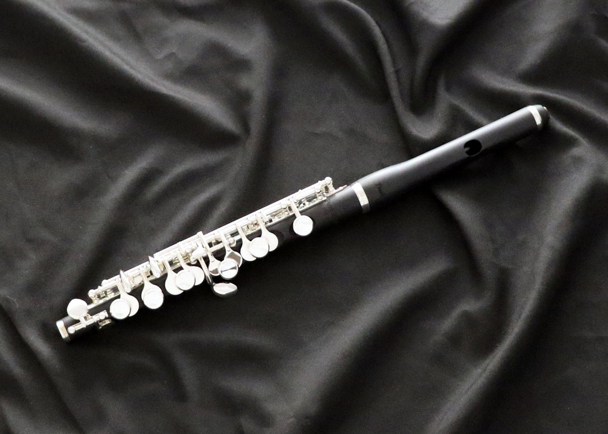 Pearl 105E/105ES Piccolo | The Flute Gallery at Schmitt Music